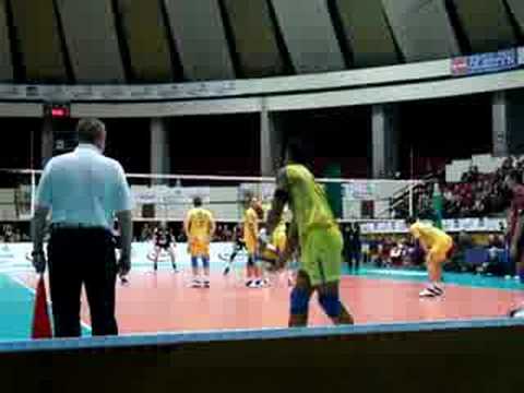 Sinan Tanik attack AZS Olsztyn - Pallavolo Modena - YouTube