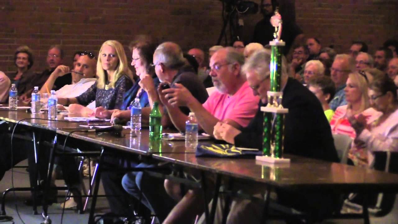 Michaela Wagner Performs at Valley's Got Talent 2014- WINNER - YouTube