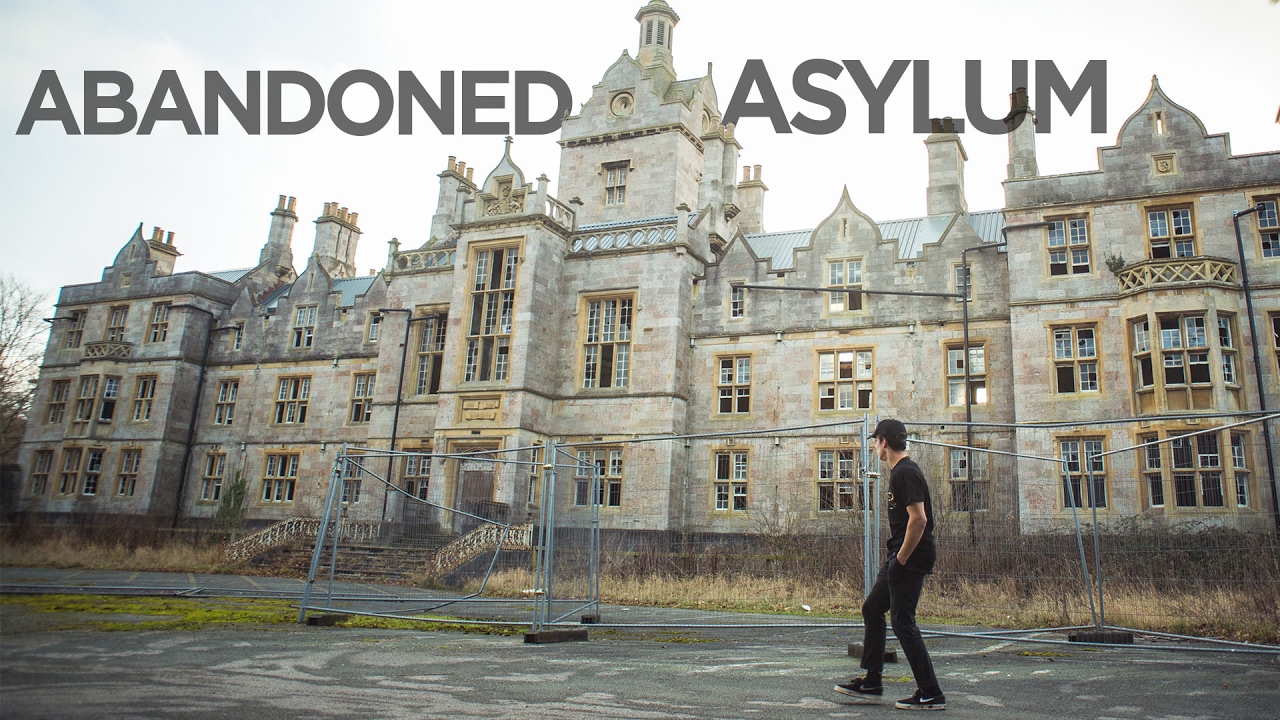 We explore a HUGE abandoned mental asylum - YouTube