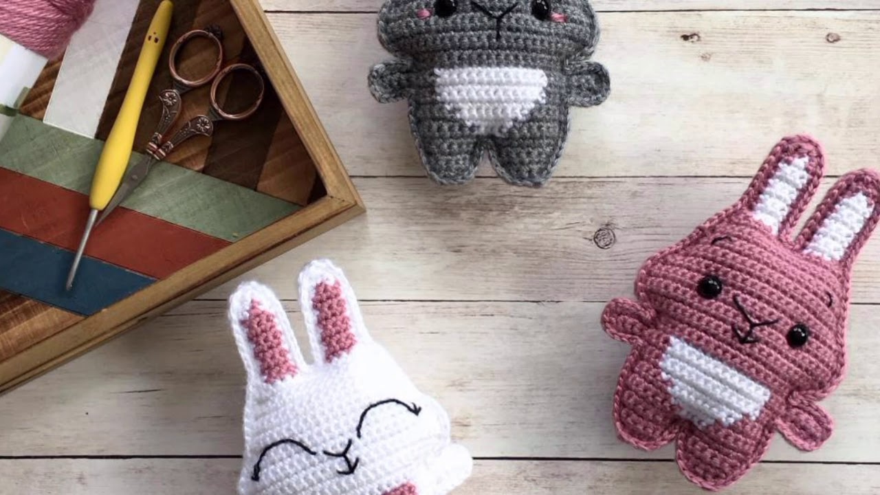 Pocket Bunny Free Crochet Pattern - YouTube