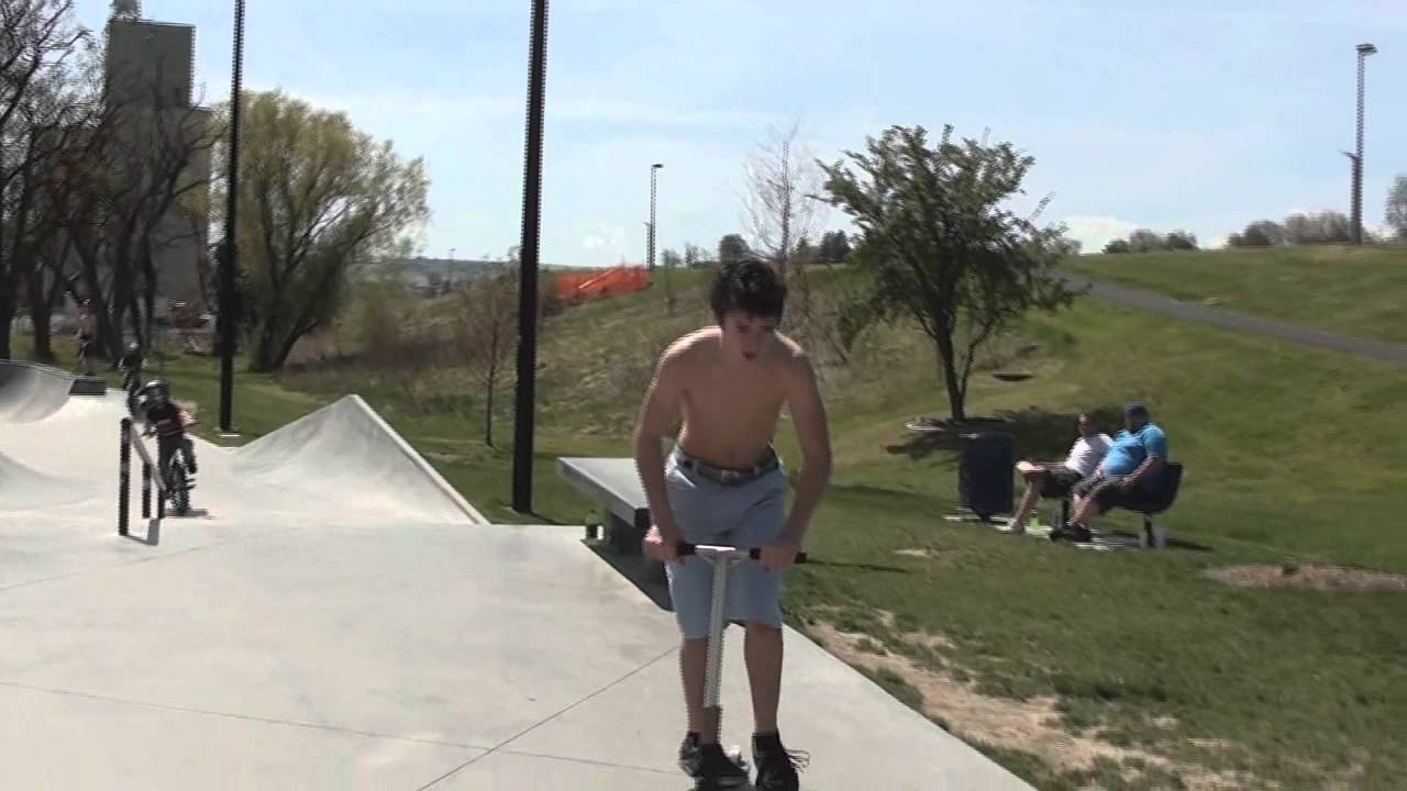 Riley Hughes and Robbie Cook - Super 60 - YouTube