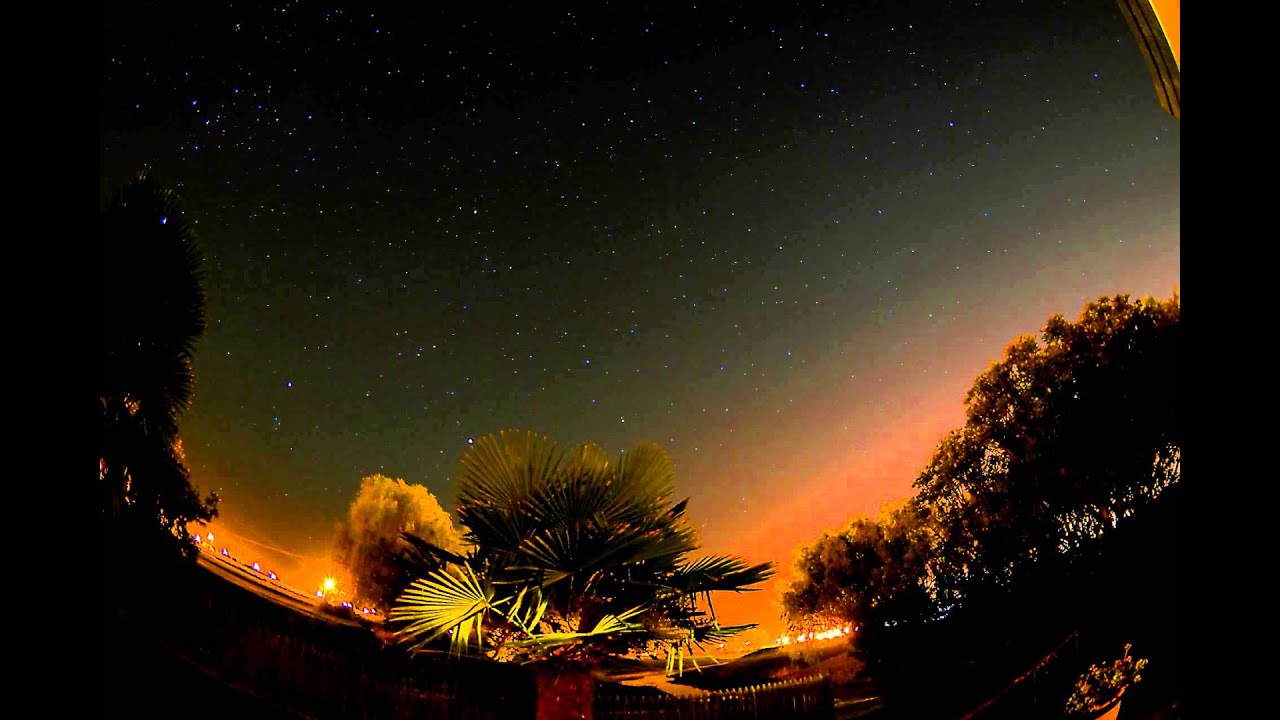 Time Lapse Night Sky - YouTube