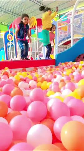 Fun villa| Fun Time With Besties| - YouTube