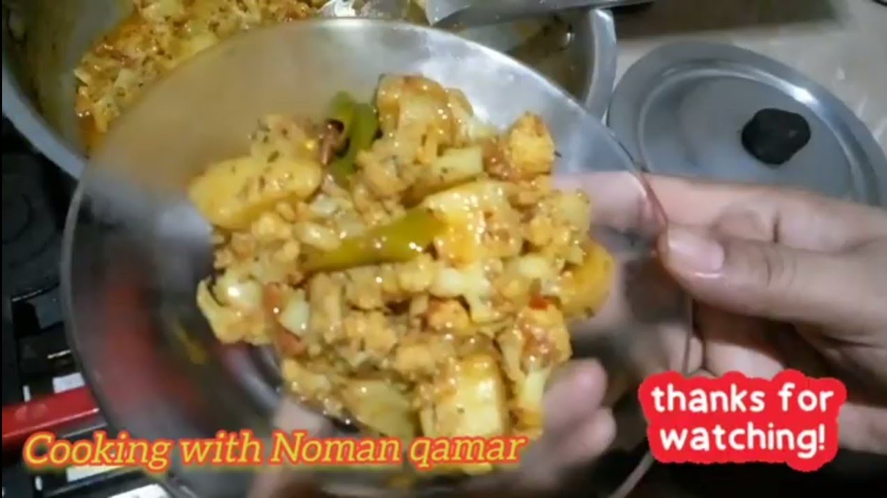 #Aalo Gobi with Noman Qamar - YouTube