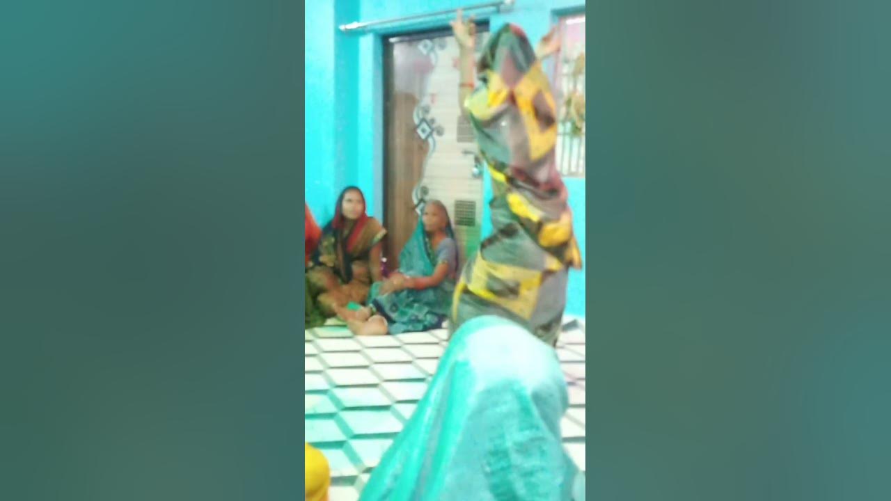 Nayi Bahu Ka Desi Dance Youtube