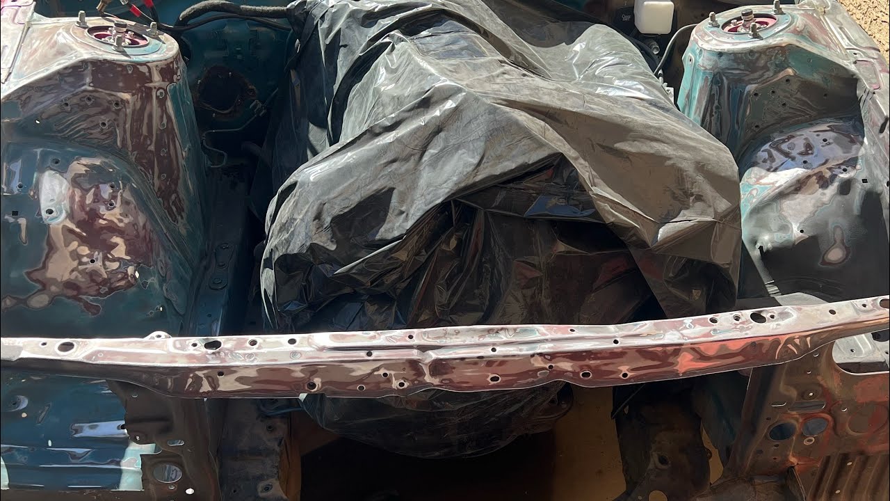 Painting A Cressida Engine Bay - YouTube