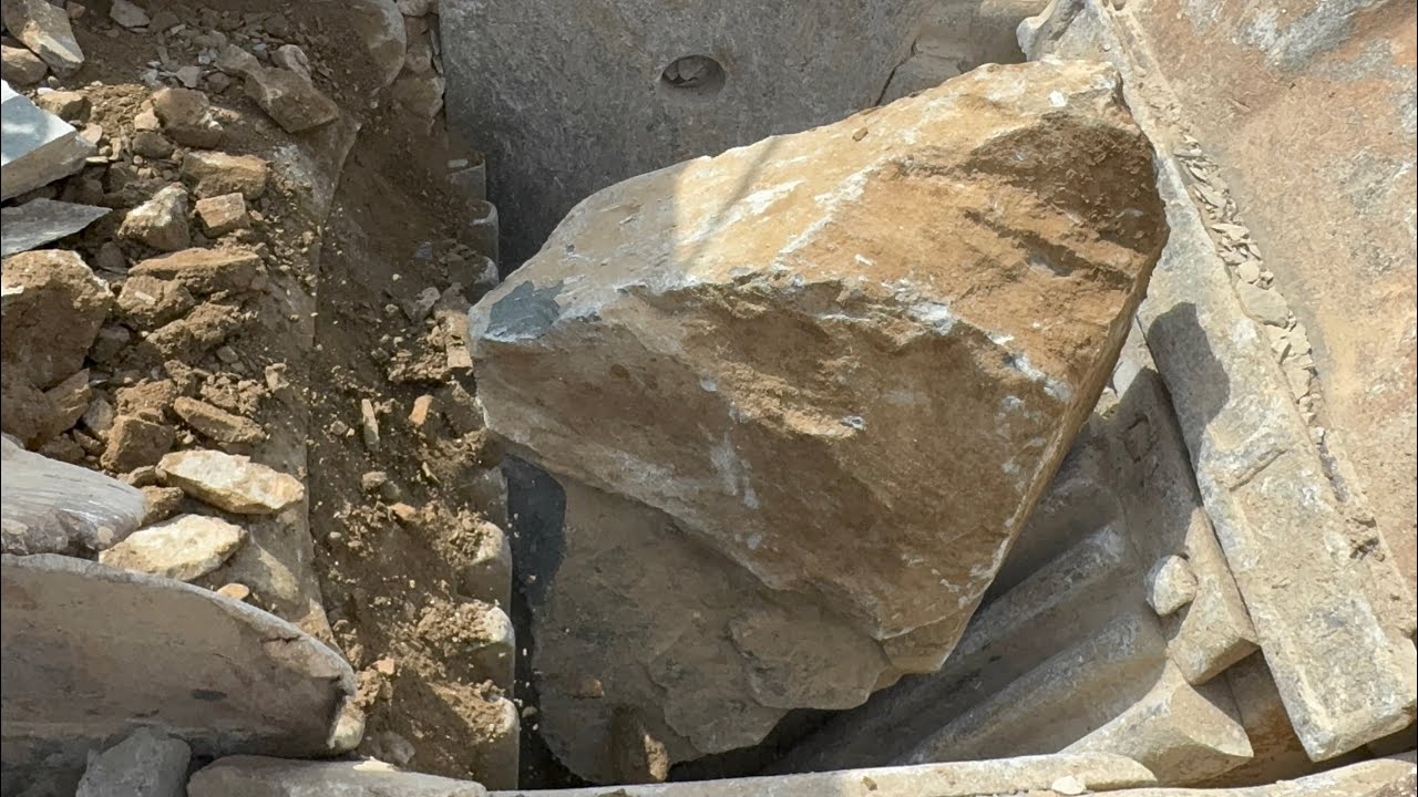 Amazing Quarry Primary Rock Crushing Machine Working | Satisfying Rock ...