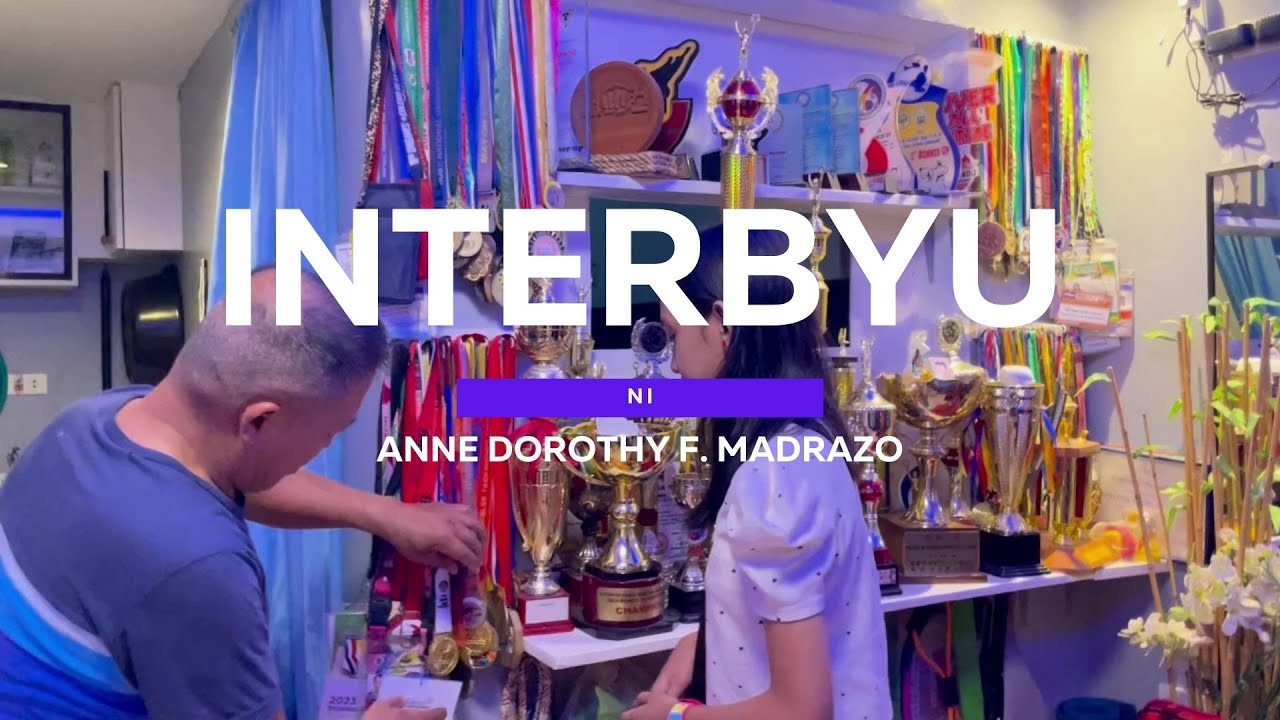 Ang interbyu ko kay Coach! - YouTube