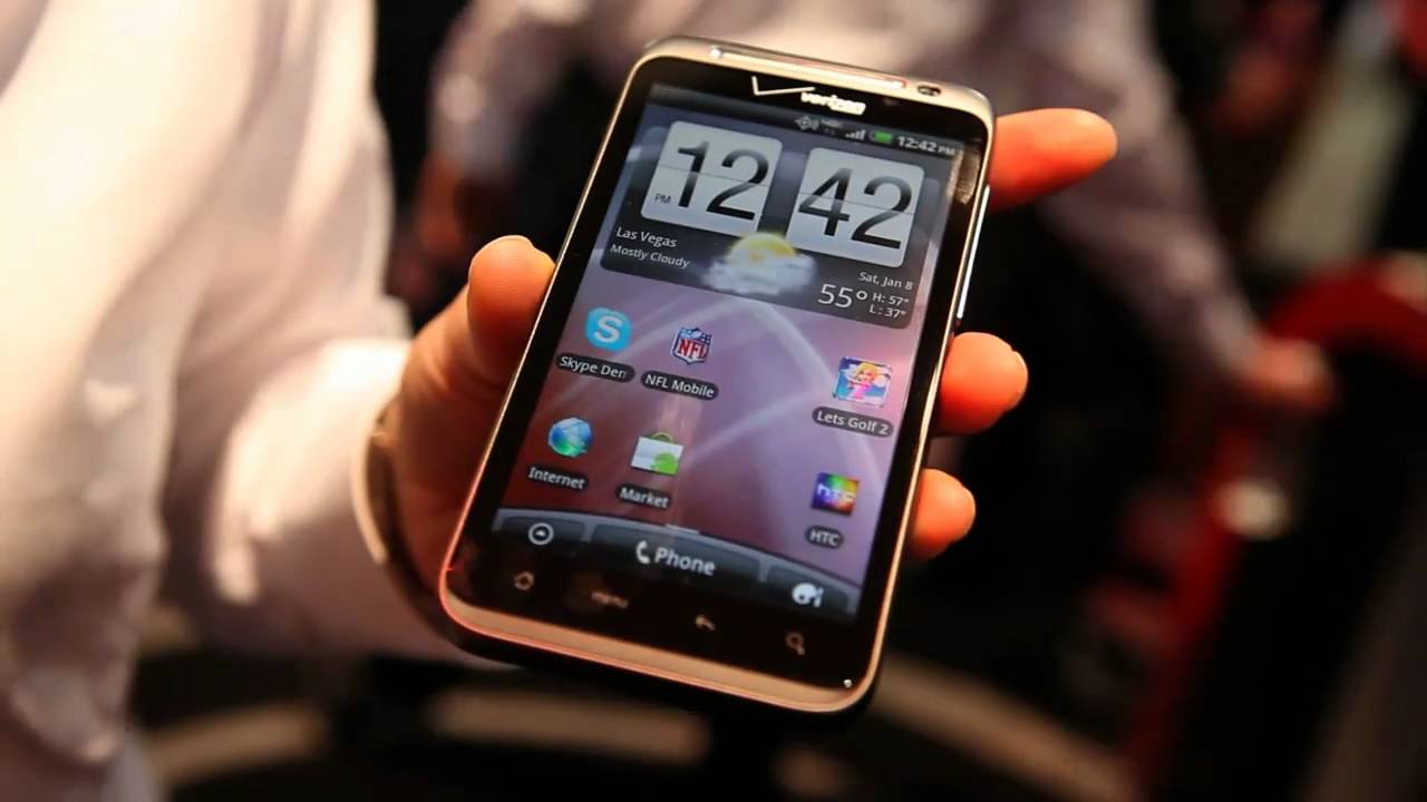 HTC Thunderbolt hands-on from CES 2011 (for Verizon Wireless) - YouTube