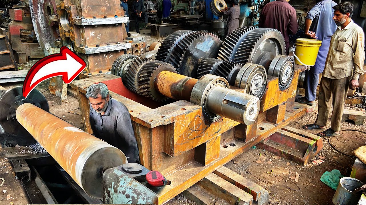 Amazing Process How to Making Big Shaft For Gear Box . - YouTube