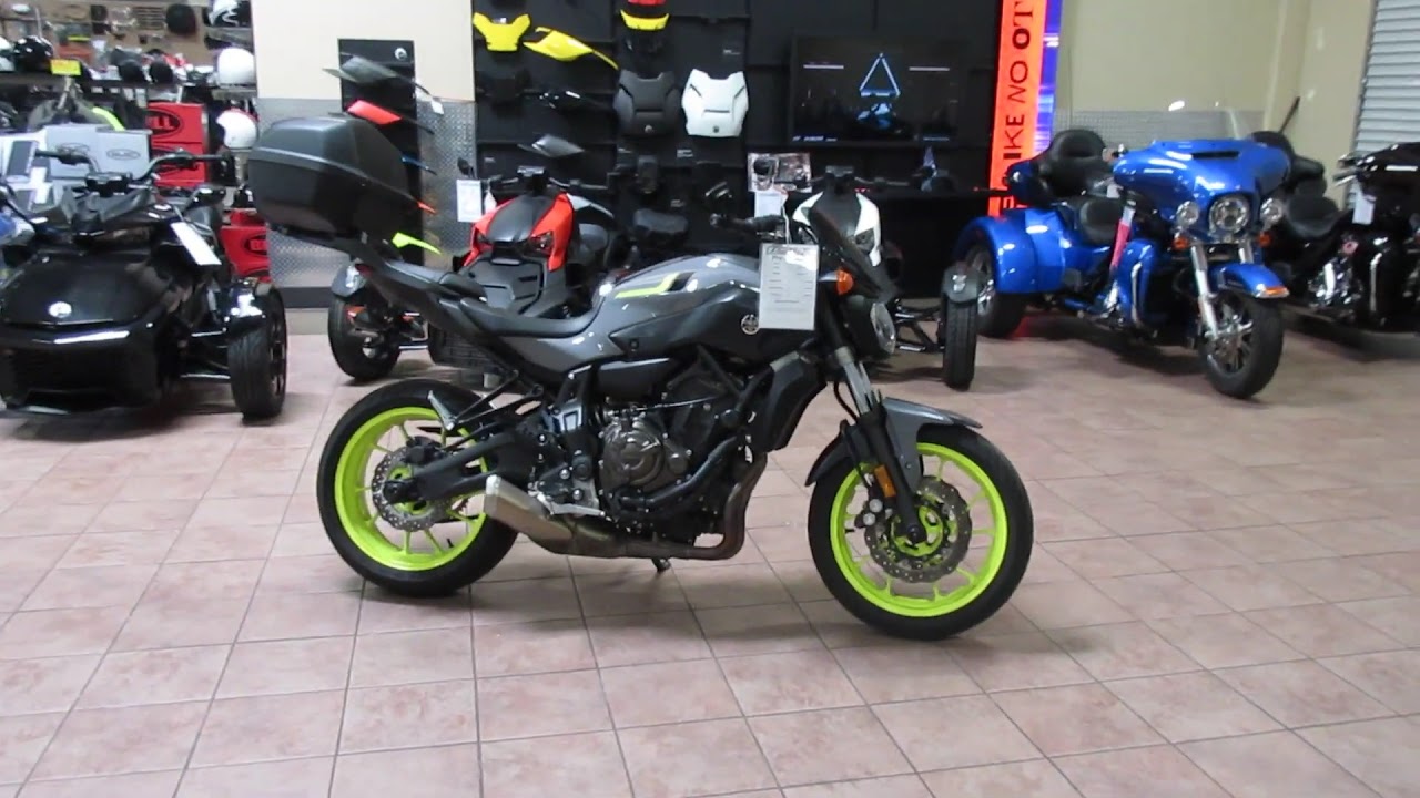 2016 YAMAHA FZ07GCGY FZ-07 ARMOR GRAY U002549 - YouTube
