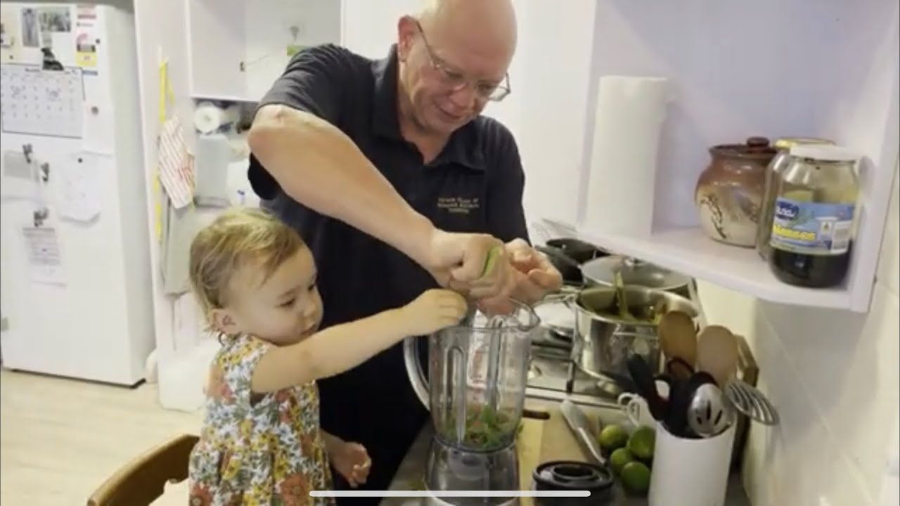 How to make an Aloe Vera drink with Naturopath Brandon Raynor and his ...