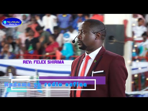 Mt. Felex Shirima (Otieno), akiimba Heri ni Jina la Yesu