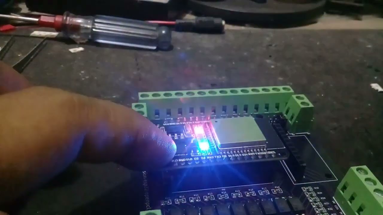 Openplc Modbus Tcp Ip Tes Esp32 Youtube