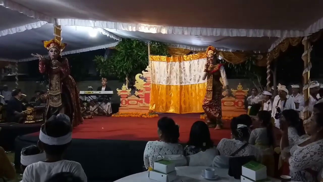Bondres arja akah canging lawak bali,ring jero majelangu ( seni ) - YouTube