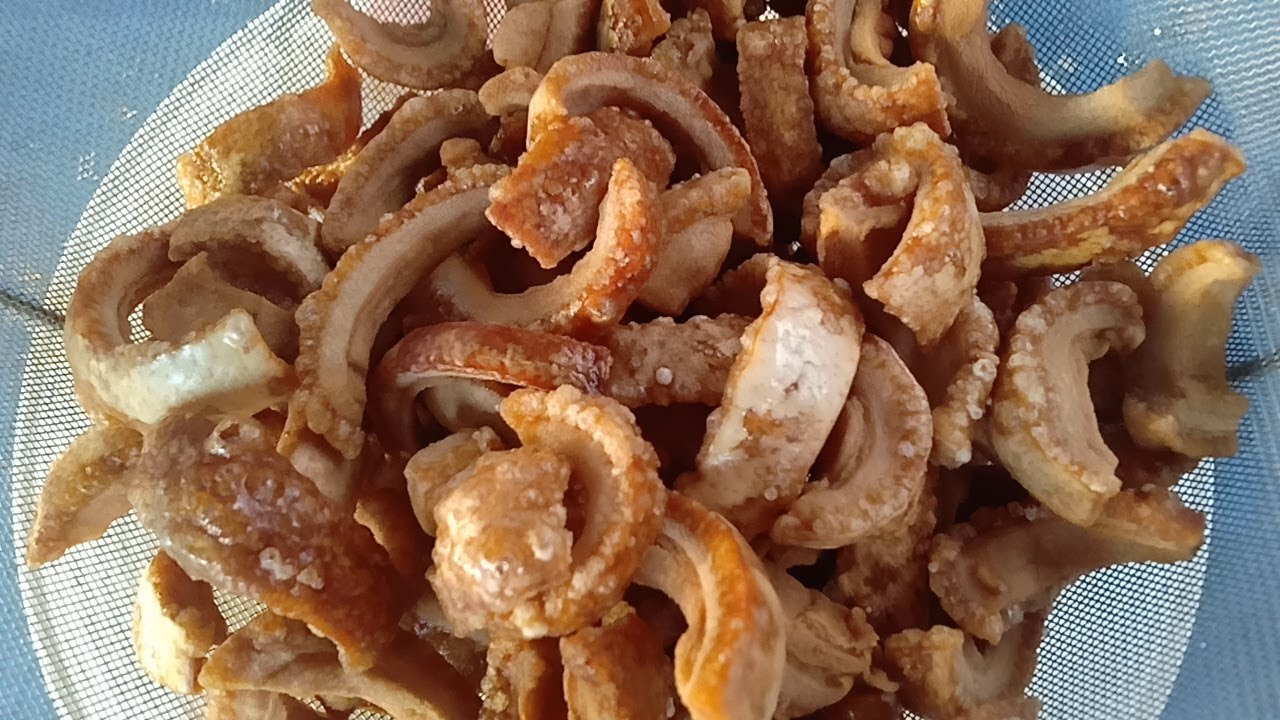 Secret to Crunchy Pork Chicharon | Paano magluto ng pork chicharon ...