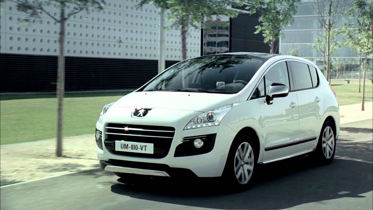 Autorevue: Peugeot 3008 Hybrid4 - YouTube