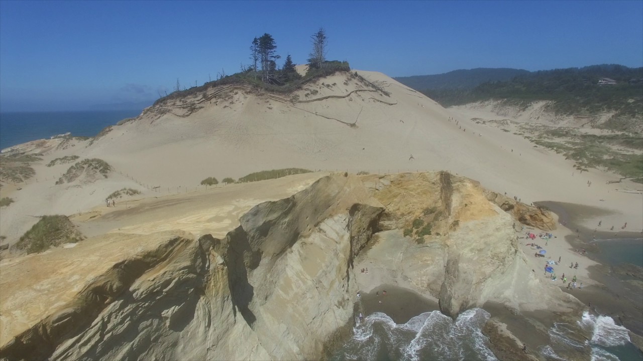 Cape Kiwanda Flyover at Pacific City, Oregon - YouTube