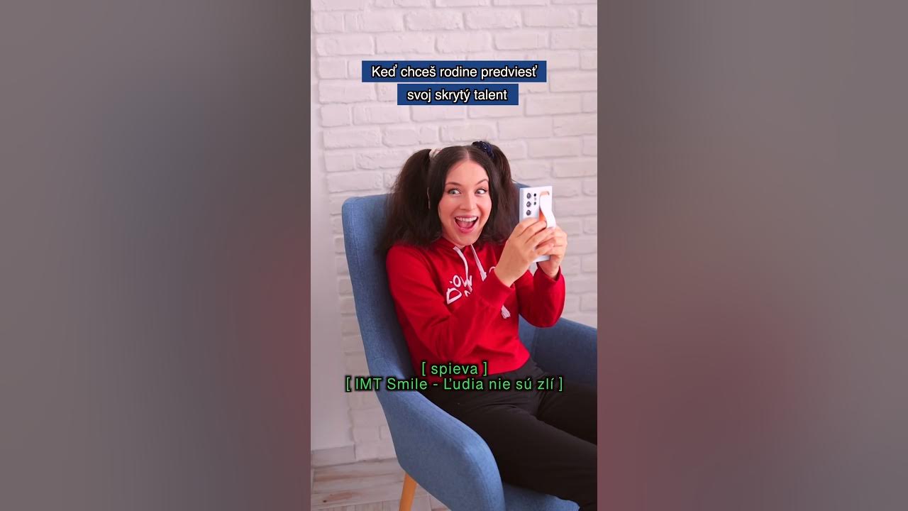 Kto vie spievať? 🎤🤩 #denisavysnovska #detstvo #srandamusibyt #spev #vtipne #zabava #vtipnavidea ...