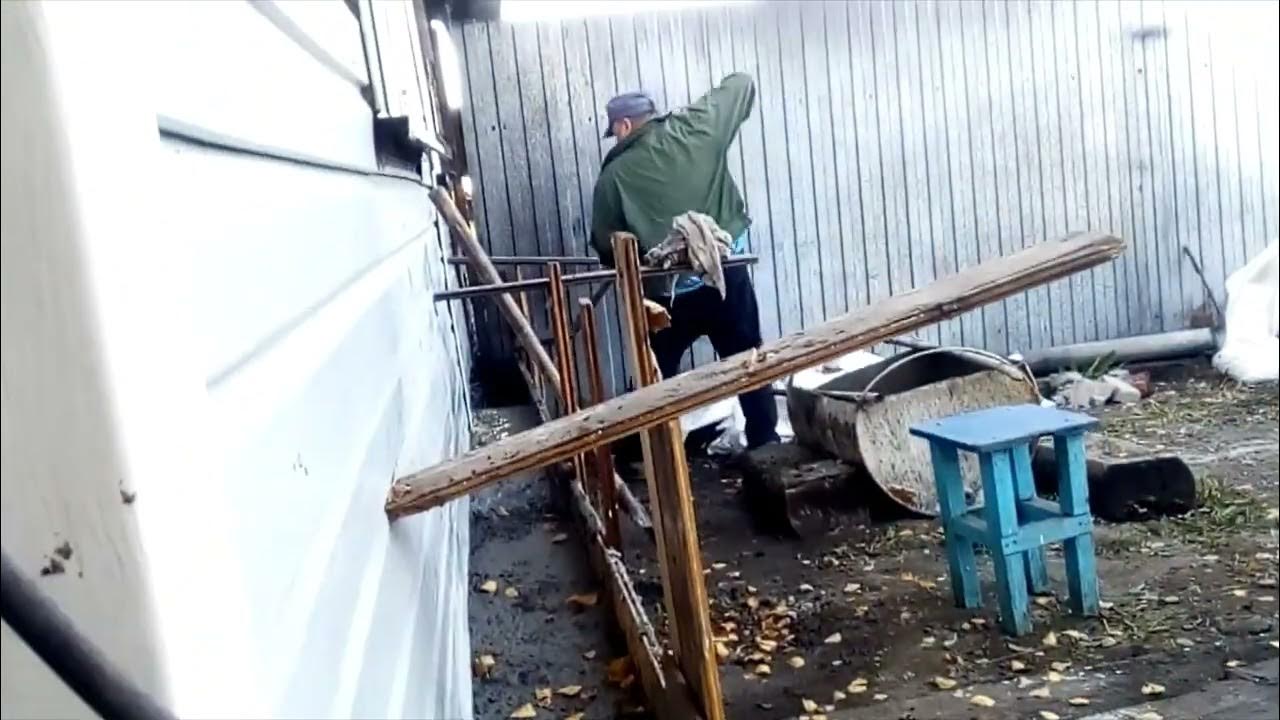 Ёмкость для замеса бетона Залили фундамент задней стороны дома - YouTube
