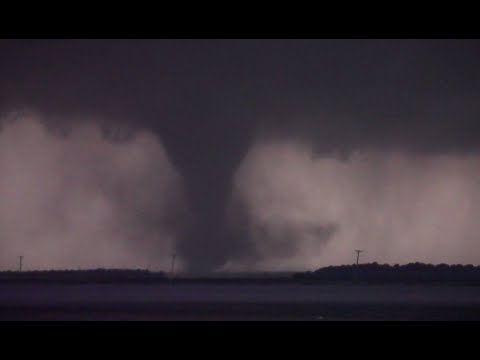 MAJOR TORNADO OUTBREAK LIVE STREAM COVERAGE! HIGH RISK FOR EVEN VIOLENT ...