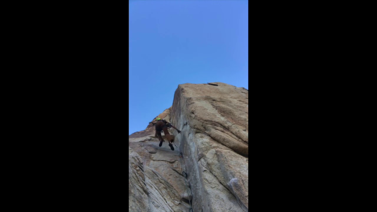 Weekend Whipper: "Getting Kind of Leg Pumped" - YouTube