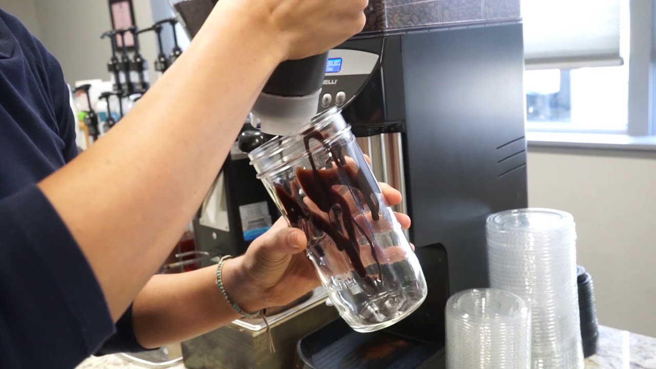 Java Shack's Mudslide Latte (Dartmouth, MA) - YouTube