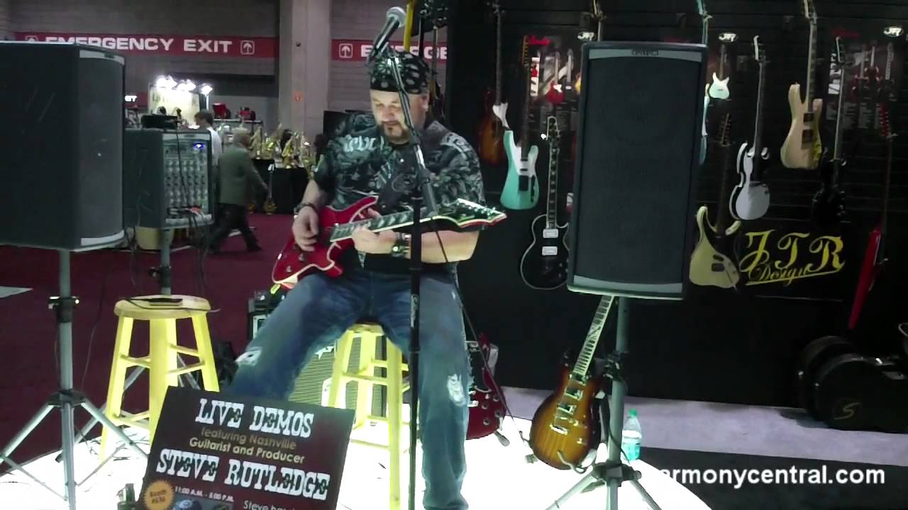 JTR Guitars / Steve Rutledge - Summer NAMM 2011 - YouTube