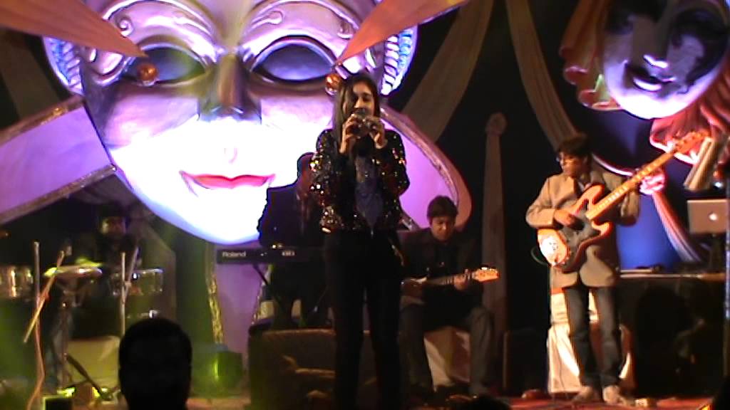AHANA - LIVE AT SWABHUMI-31 ST DEC,2015 - YouTube