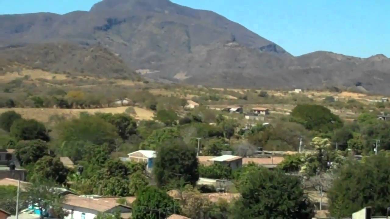 Nocupetaro, michoacan 2011 - YouTube