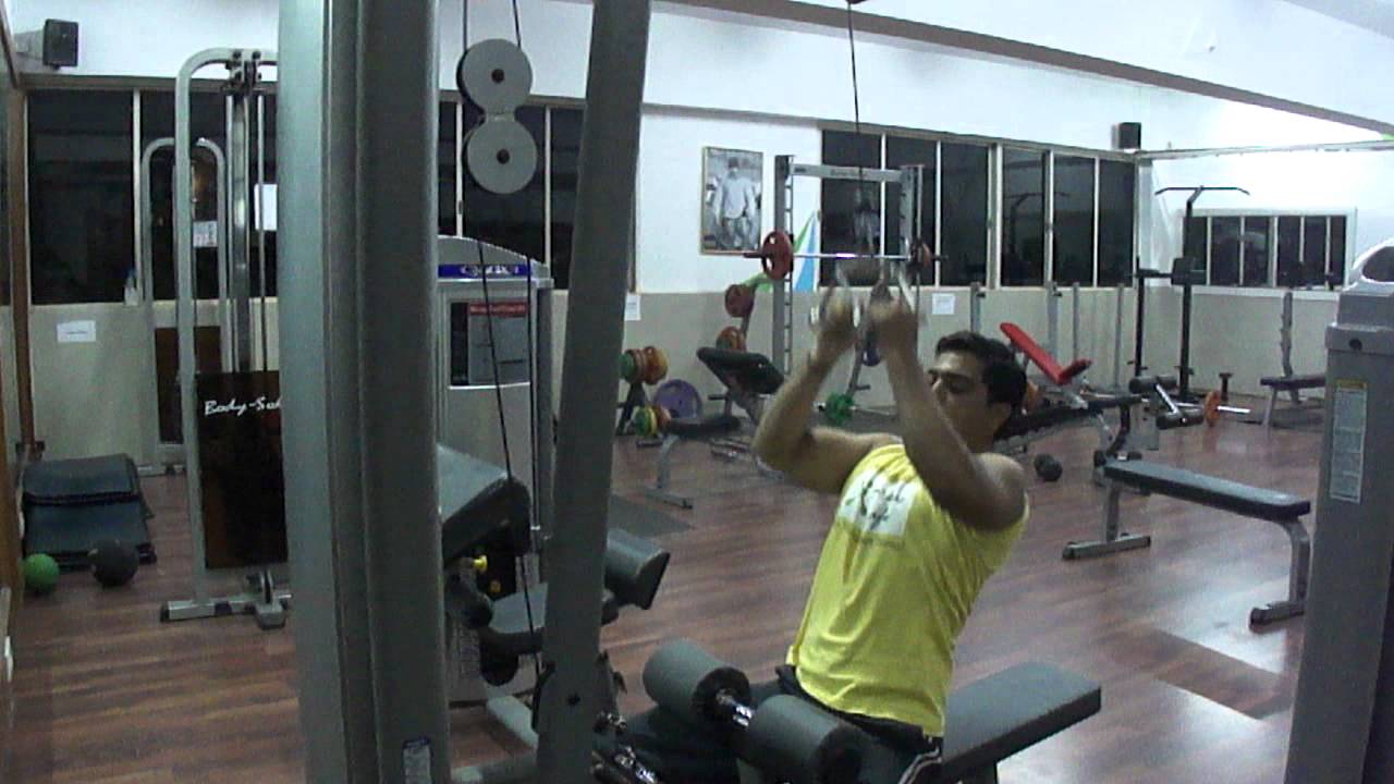 close-grip lat pulldown to target lower lats - YouTube
