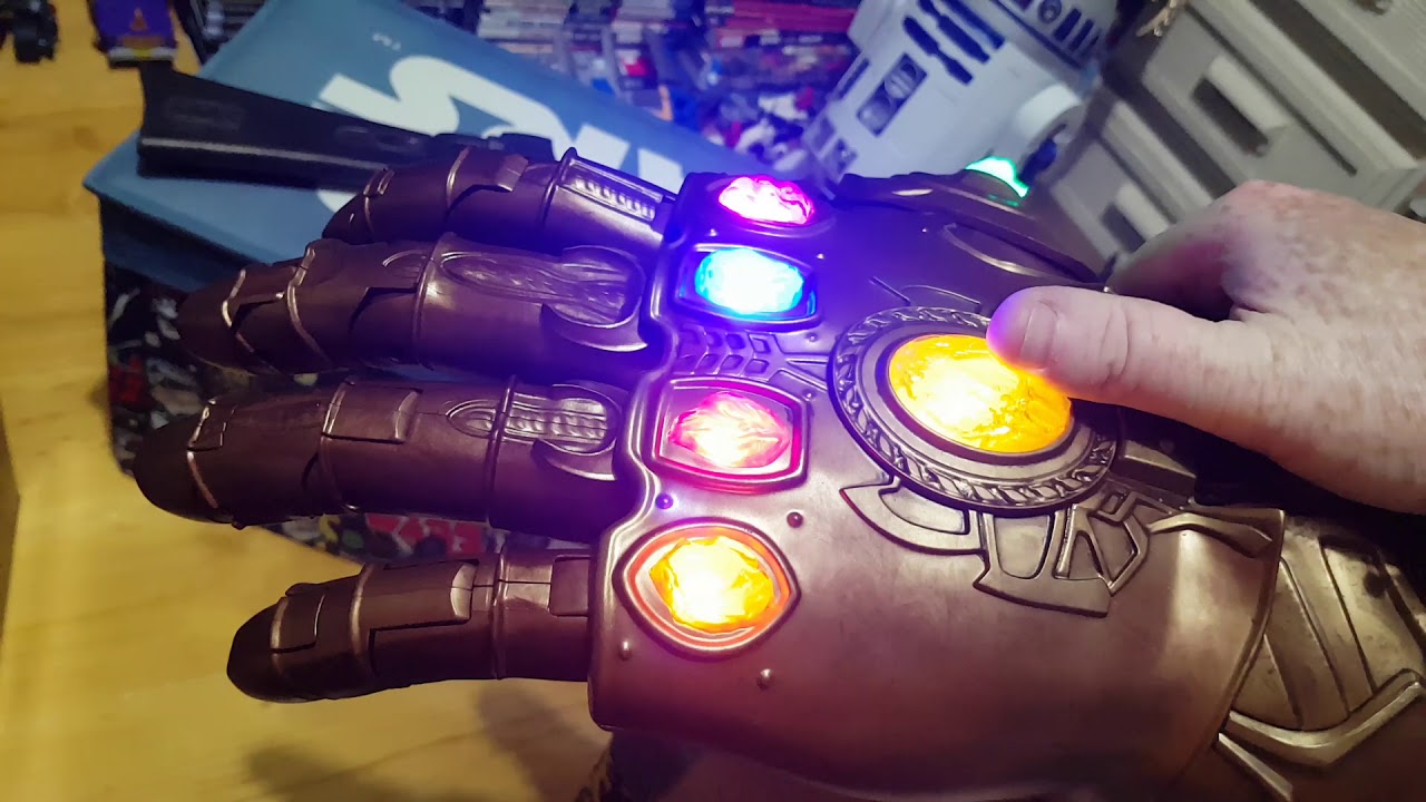 Marvel Legends Series Infinity Gauntlet - YouTube