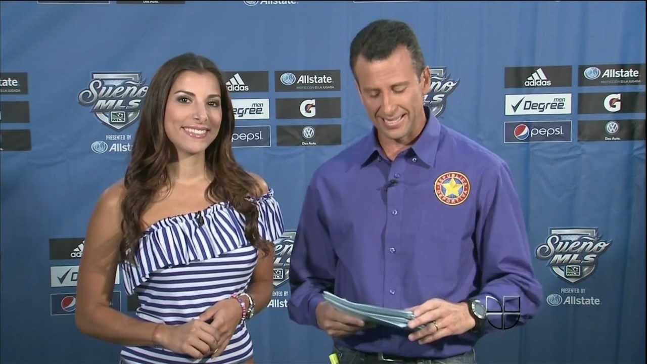 Las Senadoras de la Republica Deportiva 2012/04/15 HD; Blue dresses ...