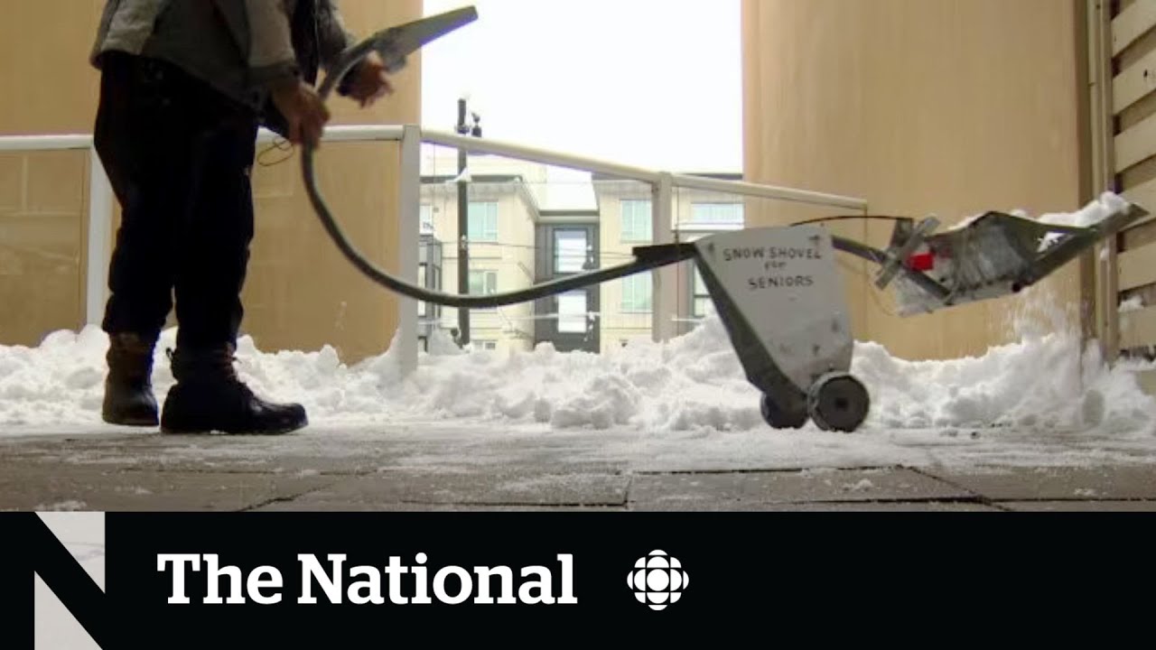 #TheMoment a retired custodian invented a snow shovel for seniors - YouTube