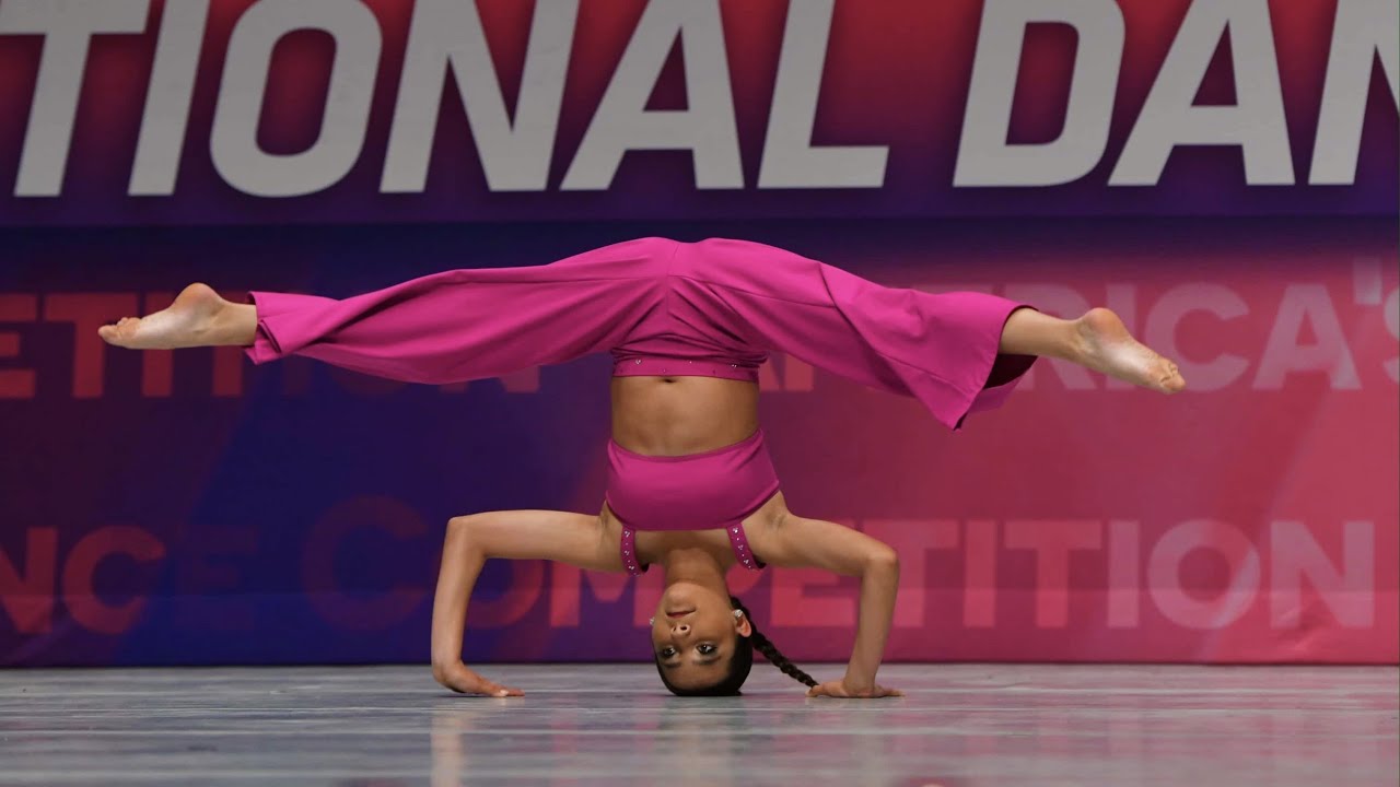 Katelyn Riley - Look - YouTube