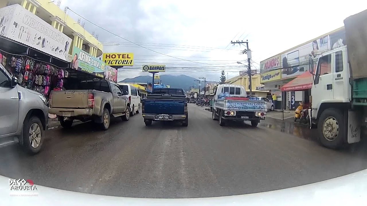 Recorrido por las calles y bulevares del Centro en Tocoa. - YouTube