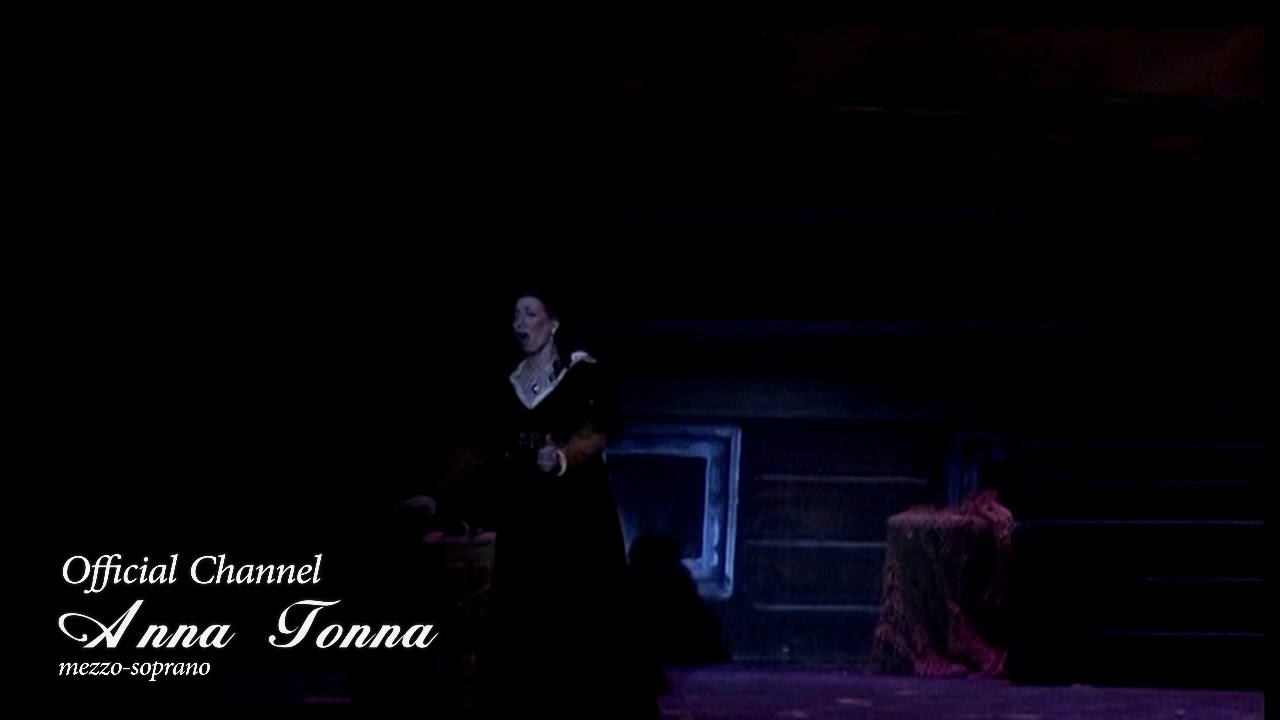 Anna Tonna as Laura Adorno in Ponchielli's La Gioconda - YouTube