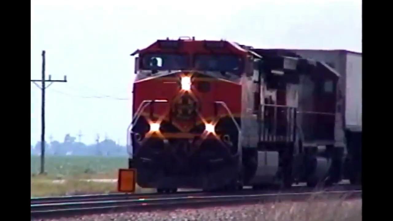 BNSF Trains from Cairo to Grand Island on June 21,2003 - YouTube