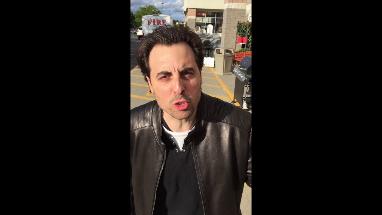 Rob Magnotti comedian impressionist actor does Ray Liotta / "Woz ...