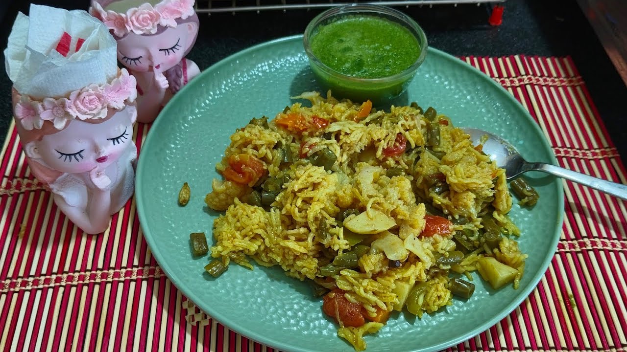 Veg Biryani Easy and Simple Recipe|| Veg Biryani in Pressure Cooker|| Lunch Box Biryani. - YouTube