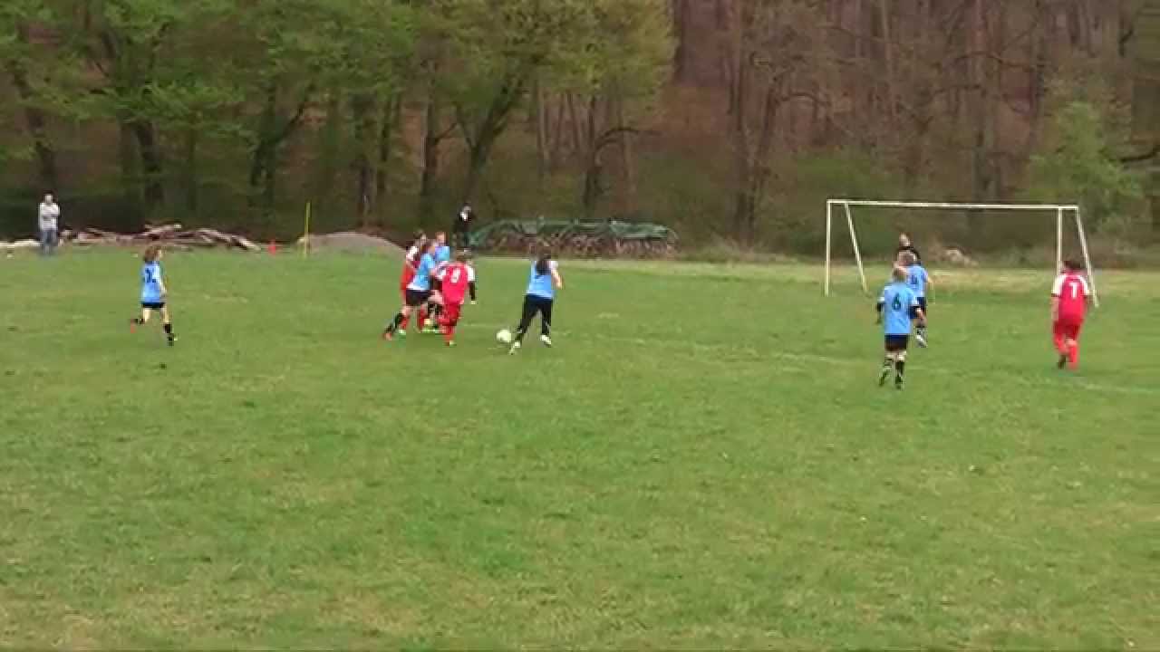 Geste technique : Le but d'Emma Hubert - YouTube