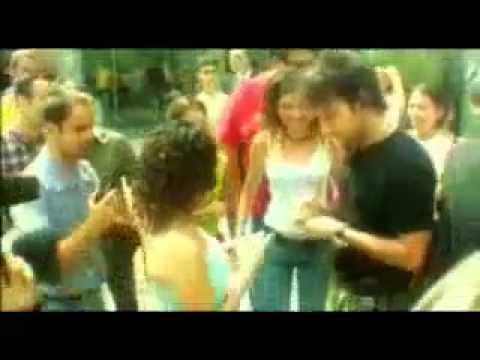 UZUN İNCE BİR YOLDAYIM TARKAN