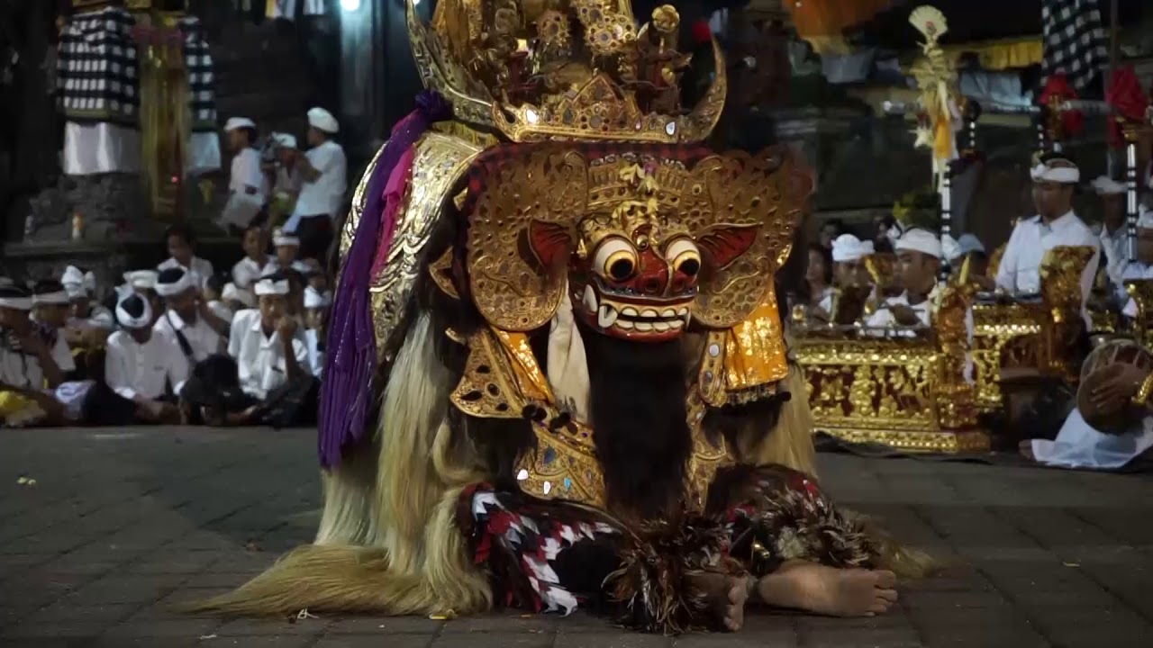 Bapang Barong / Napak Pertiwi - YouTube