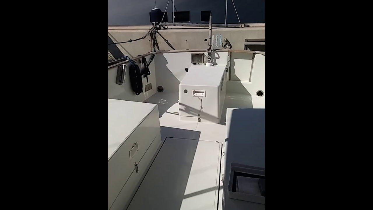 RHEA MARINE RHEA 900 USATO - YouTube