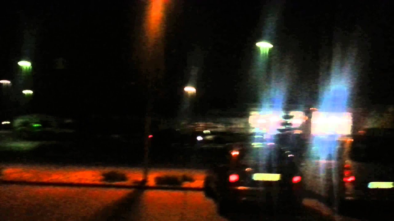 Mercedes W211 E320 sound - YouTube