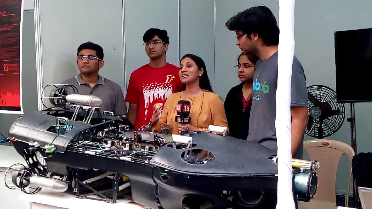 Unbelievable robotic in IIT BOMBAY - YouTube