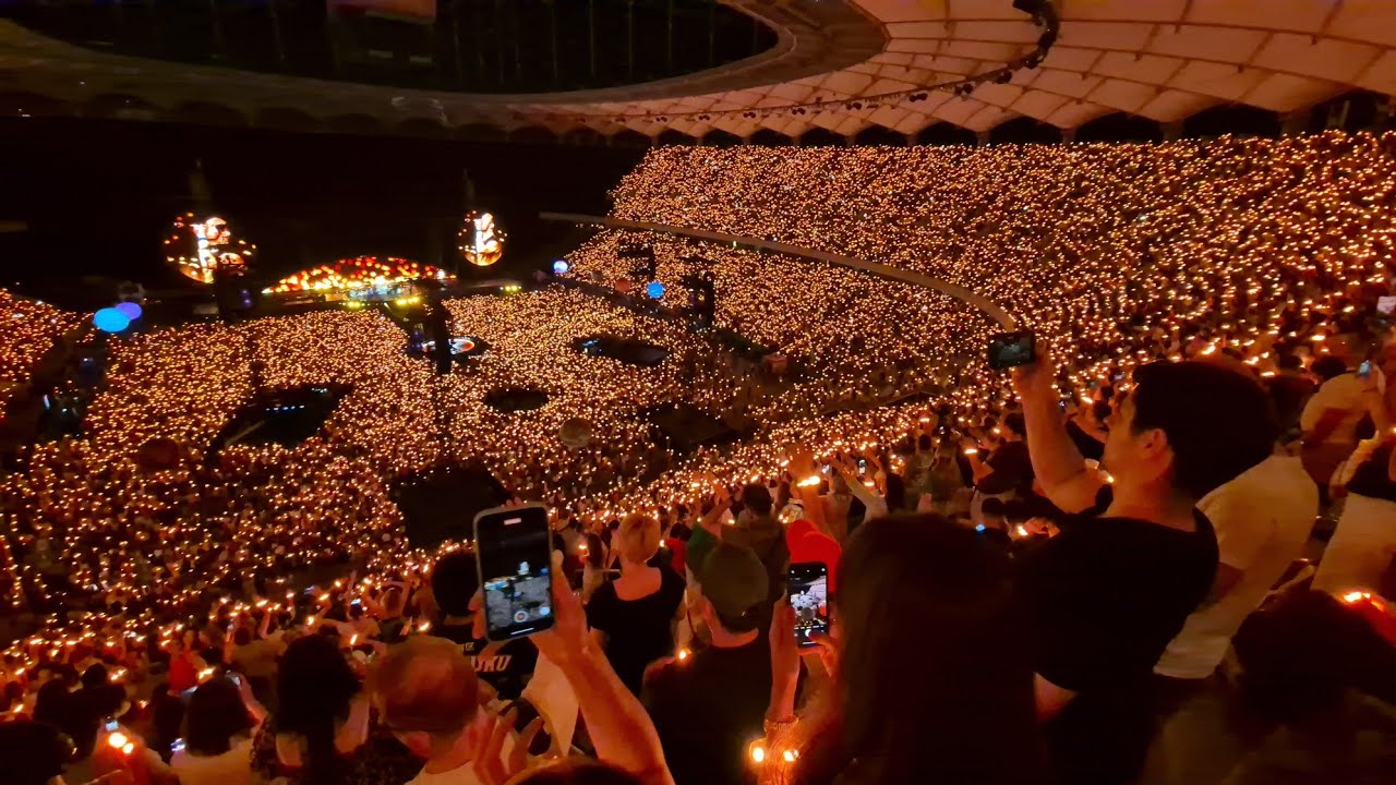 Coldplay - Fix U / Live @ Bucharest România - YouTube
