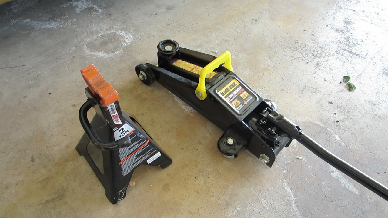 How to Lift Up a Porsche Boxster (986) - YouTube