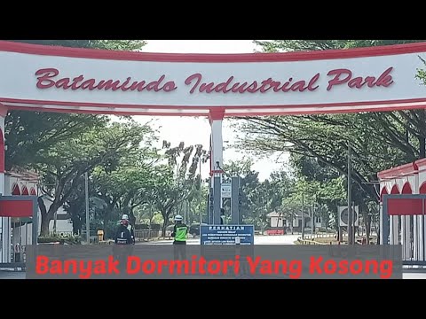 Suasana Kawasan Batamindo Batam Di Malam Hari , Banyak Dormitori Yang ...