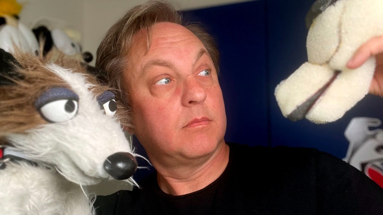 Building Max Puppet 3 - YouTube